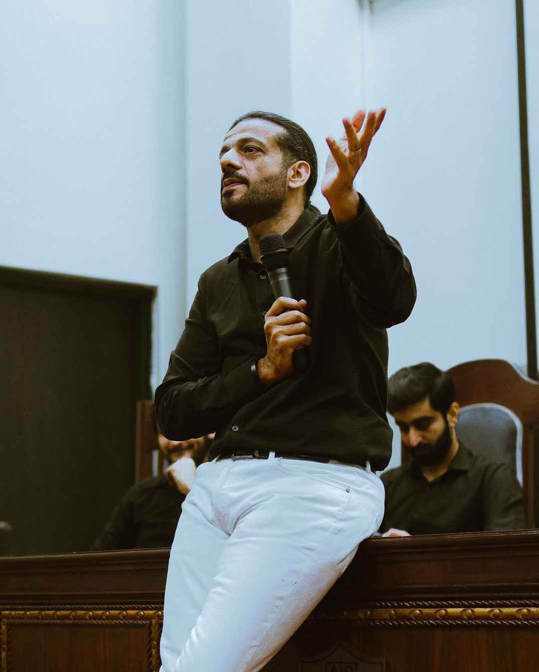 Suneel Munj Biography(Age, Wife, Height, Net-worth)